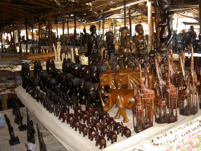 Descubrir a província do Zaire: Angola - Welcome To Angola