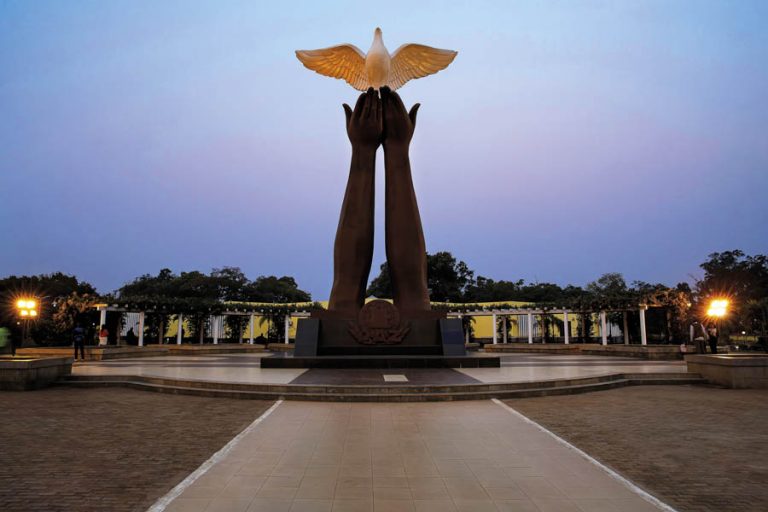 Visitar Moxico: A maior província de Angola - Welcome To Angola