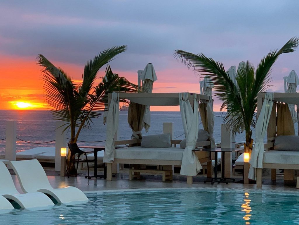 Lookal Beach Club: Luxo e praia num só lugar - Welcome to Angola