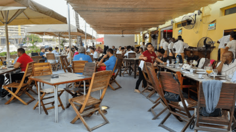 Restaurante & Bar Convés, Ilha do Cabo - Welcome To Angola