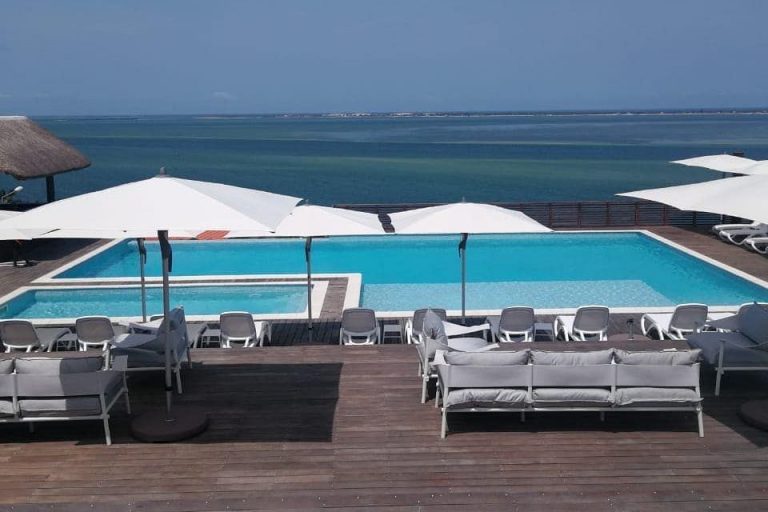 Descansar no Resort Mupas Beach: Luanda - Welcome To Angola